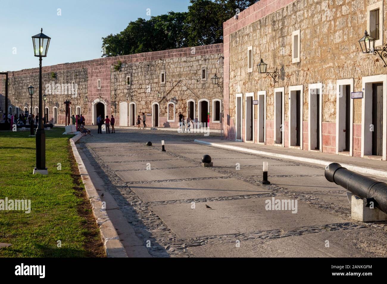 Inside el morro fort hi-res stock photography and images - Alamy