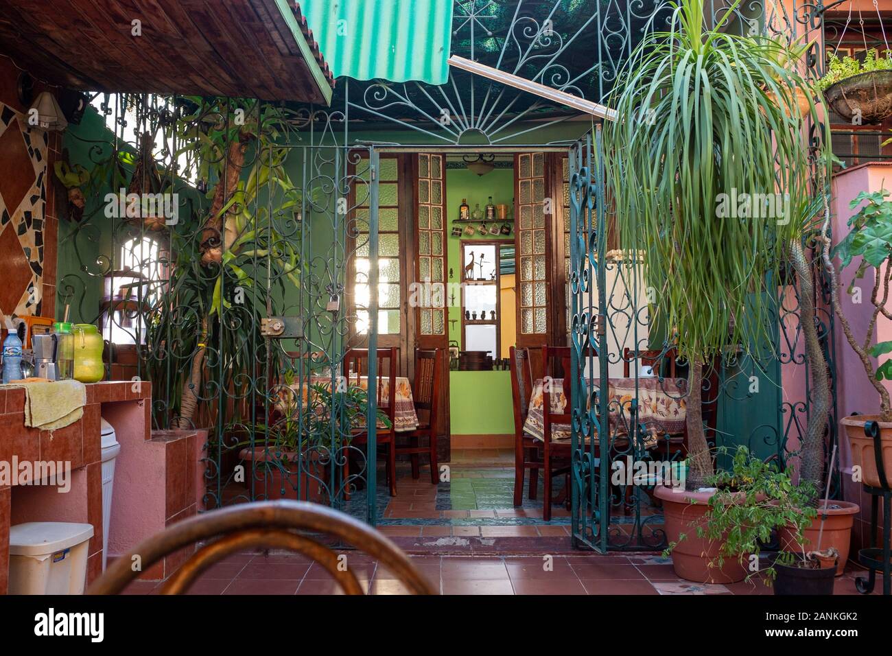 Patio city havana cuba hi-res stock photography and images - Alamy
