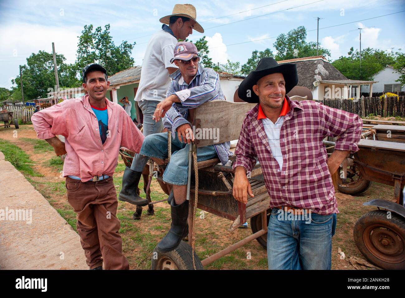 Street scene. El Cayuco, Pinar Del Río, Cuba Stock Photo - Alamy