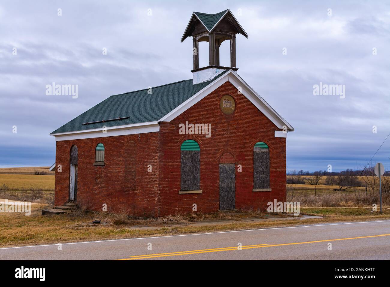 Old abandoned one-room brick schoolhouse in the Midwest Stock Photo - Alamy