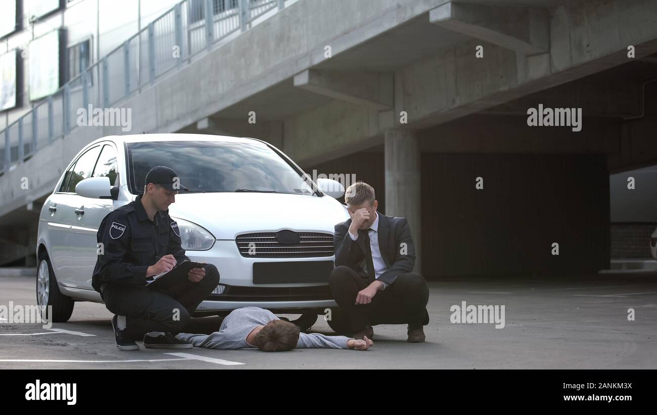 Car collision trauma hi-res stock photography and images - Alamy