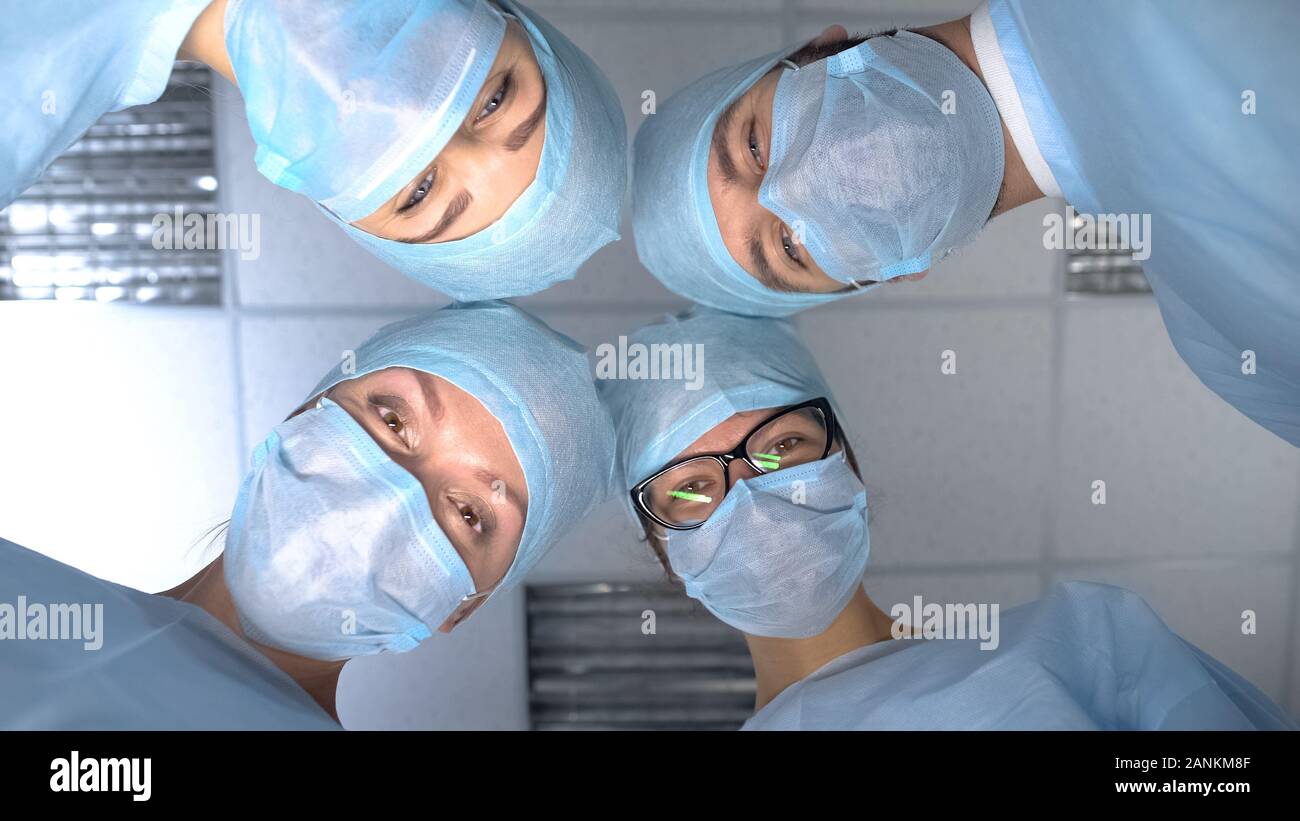 Surgical team pov hi-res stock photography and images - Alamy
