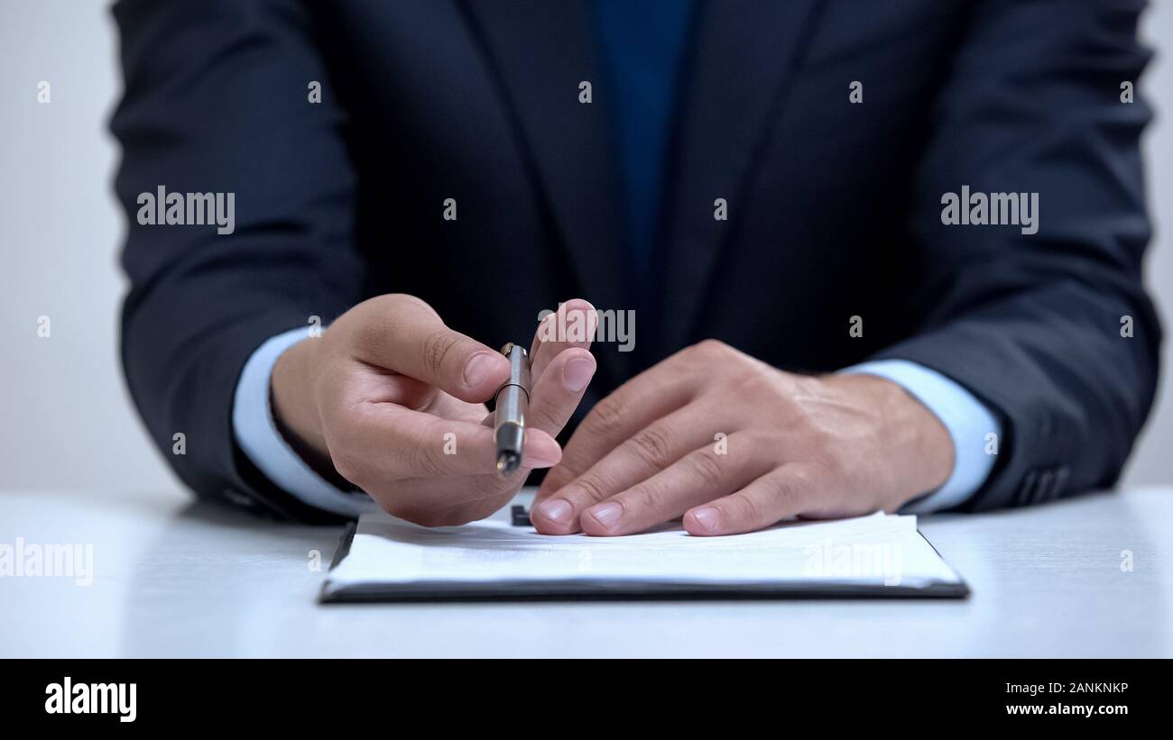 Notary pen up close hi-res stock photography and images - Alamy