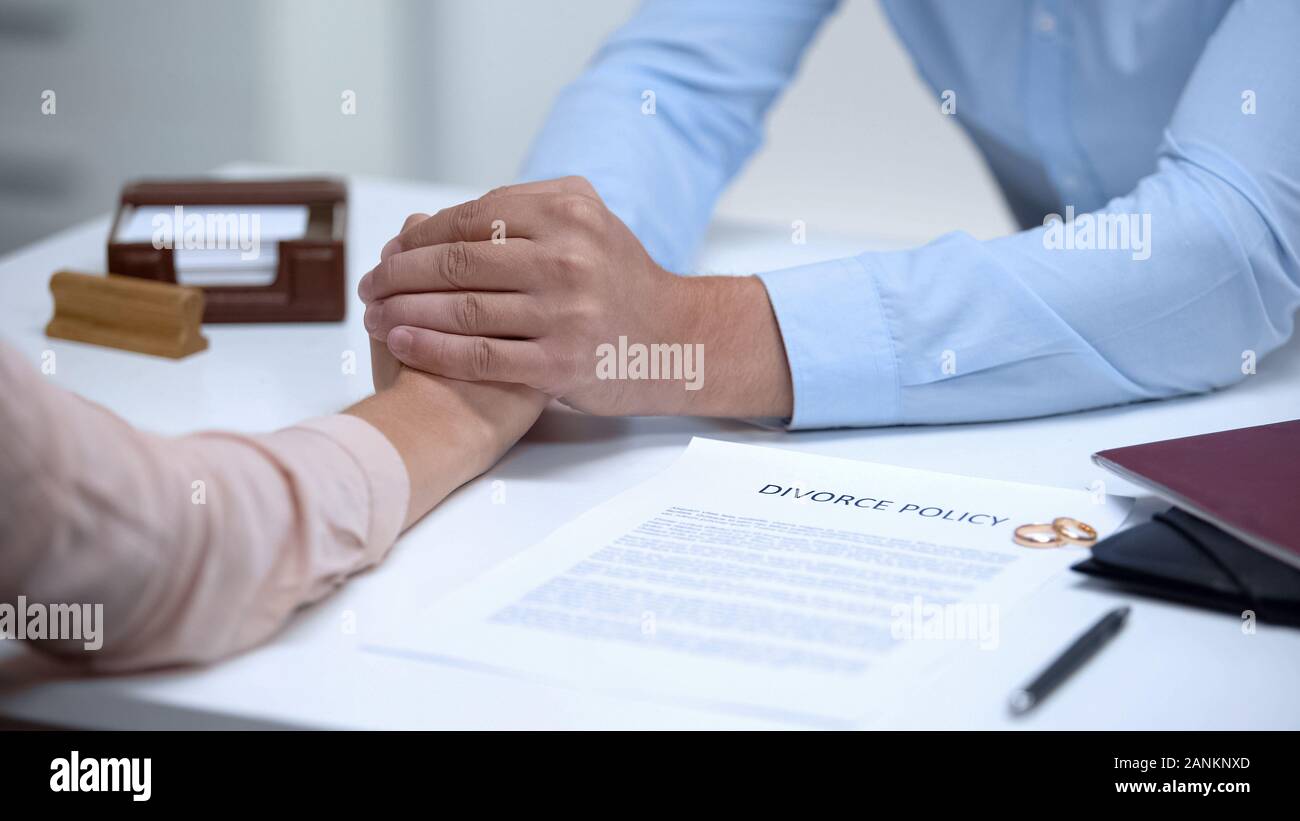 Hands wife signing divorce documents hi-res stock photography and ...