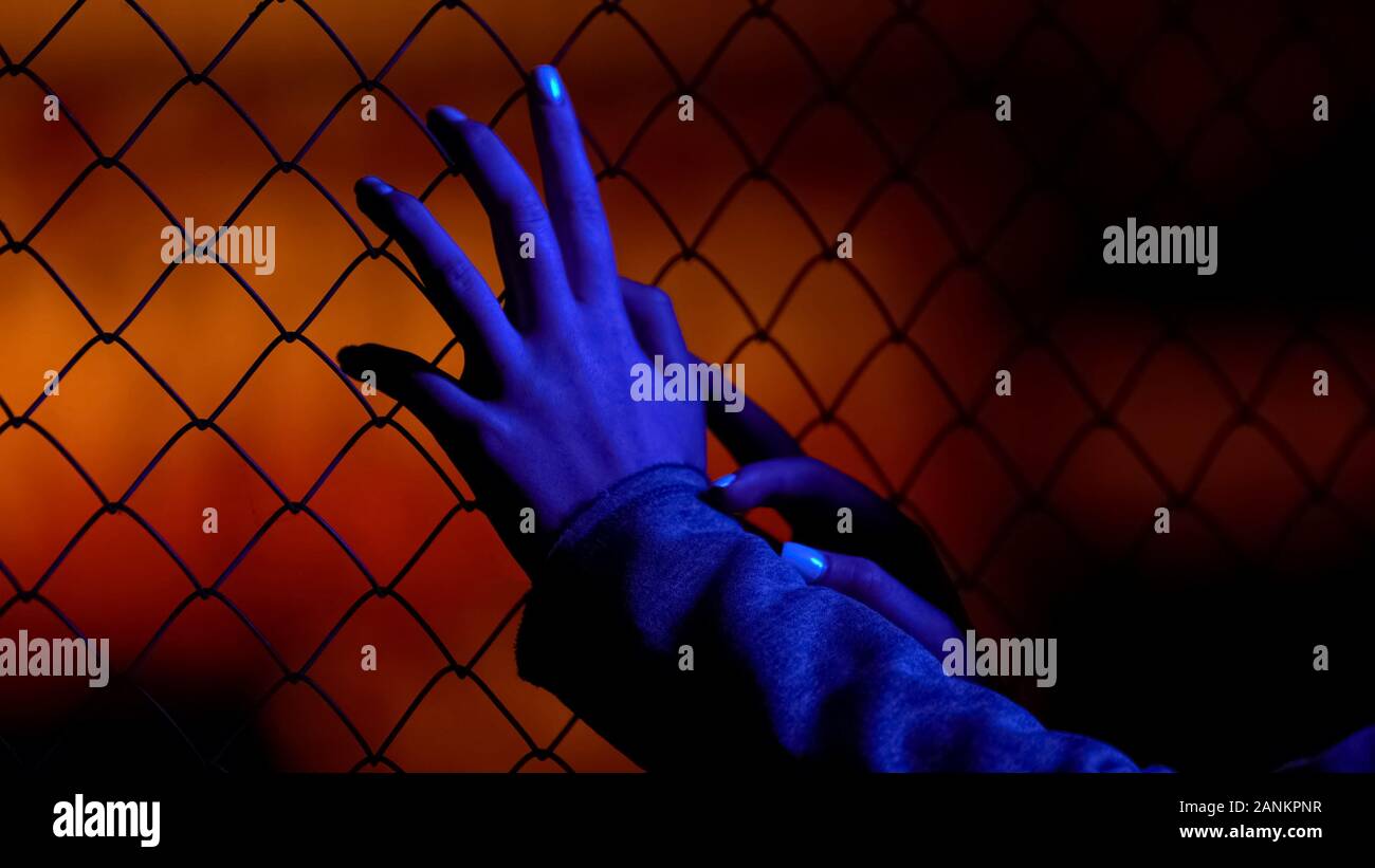 Female hands touching wire hi-res stock photography and images - Alamy