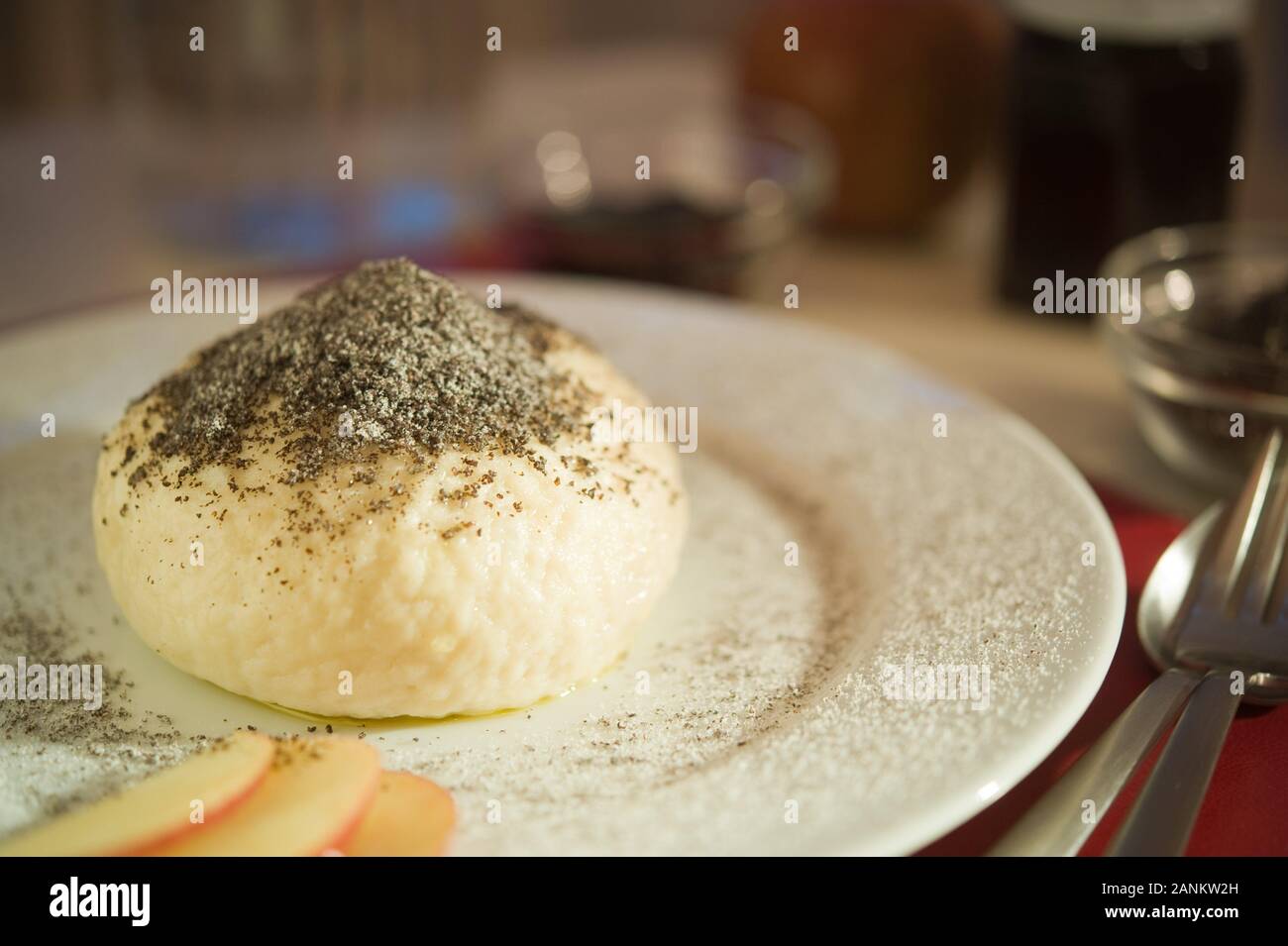 Knodel kloss hi-res stock photography and images - Alamy