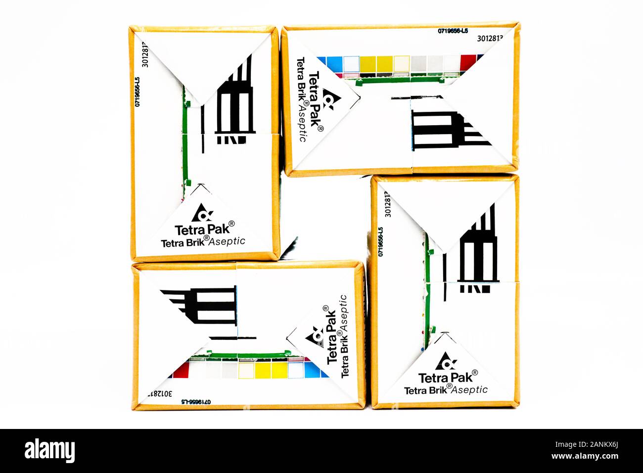 Logo tetra pak hi-res stock photography and images - Alamy