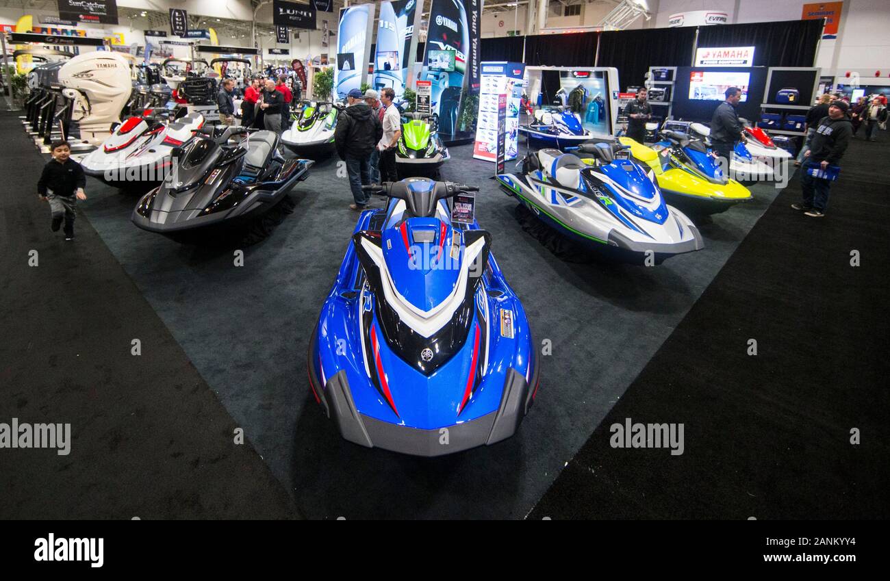 Toronto, Canada. 17th Jan, 2020. People visit the 2020 Toronto ...