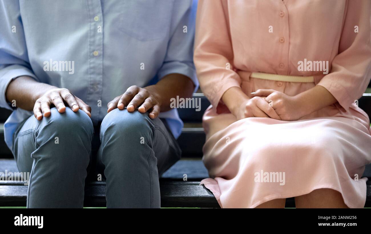 Teenagers girl boy sitting shy hi-res stock photography and images - Alamy