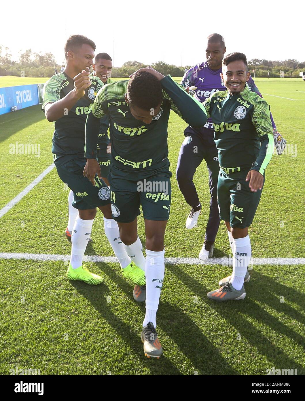 Orlando, Estados Unidos. 17th Jan, 2020. Players Gabriel Veron, Lucas Esteves, Wesley, Alan and ...