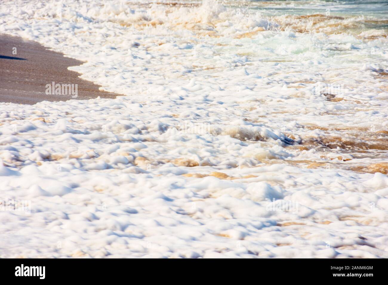 Sea wave foam texture hi-res stock photography and images - Alamy