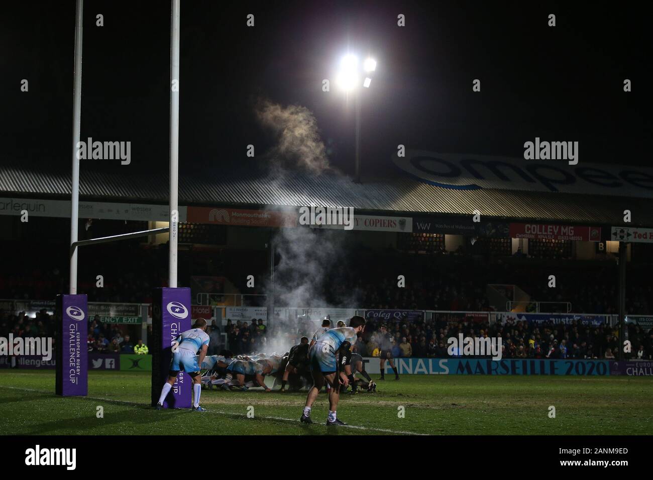 Rugby scrum steam hi-res stock photography and images - Alamy