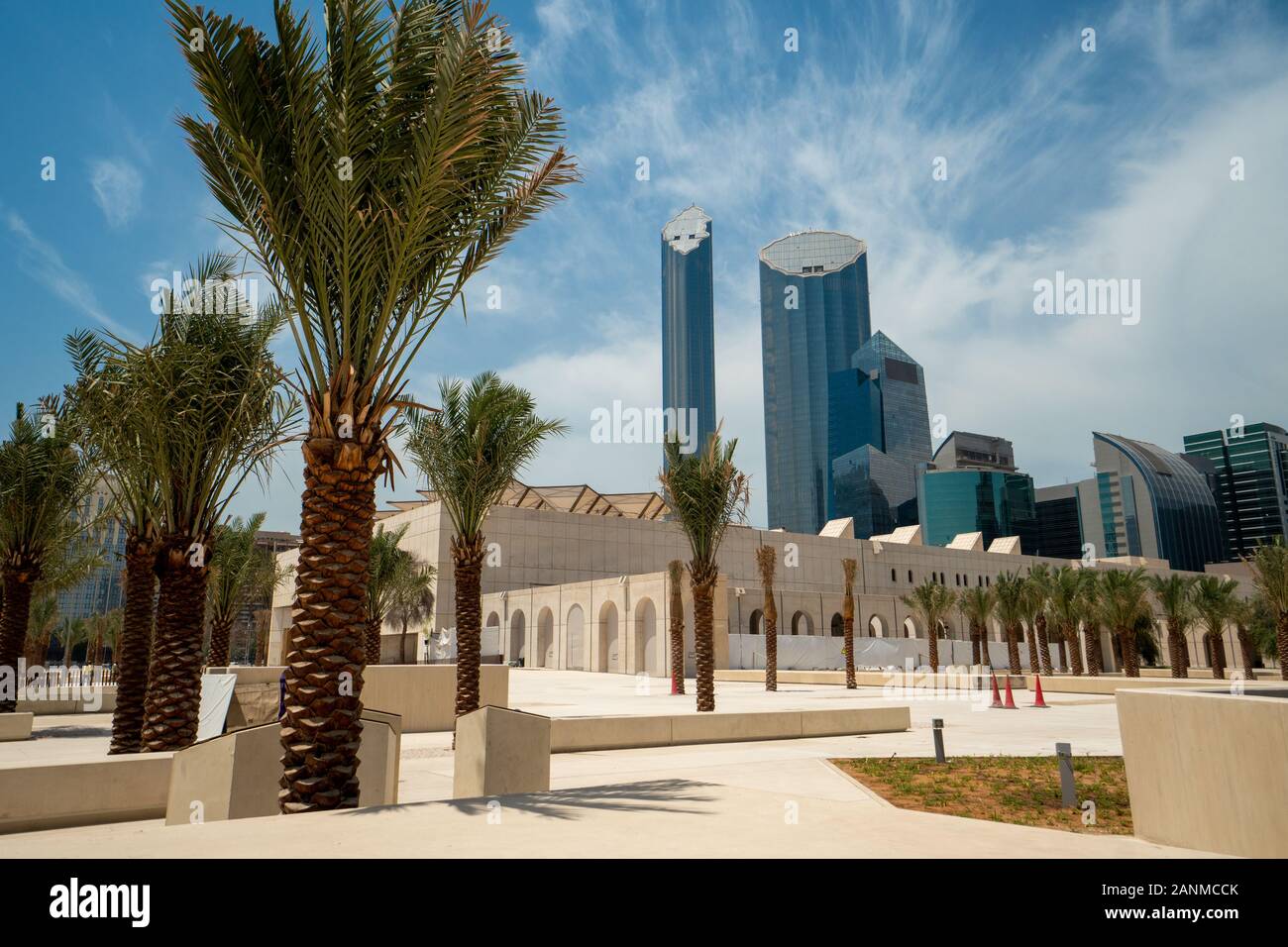 Downtown Abu Dhabi has some impressive modern architecture Stock Photo ...