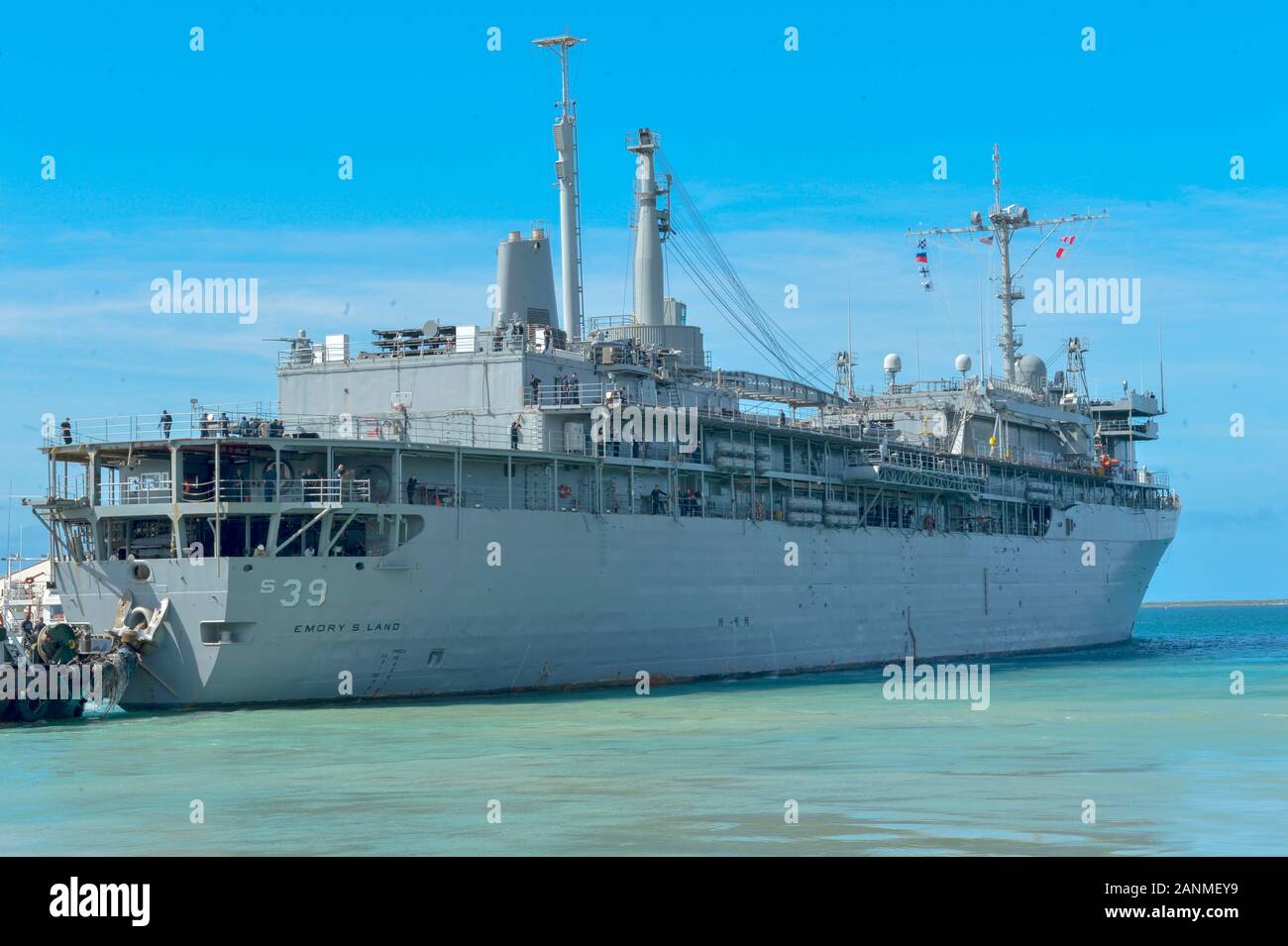 Submarine tender uss emory s land hi-res stock photography and images ...