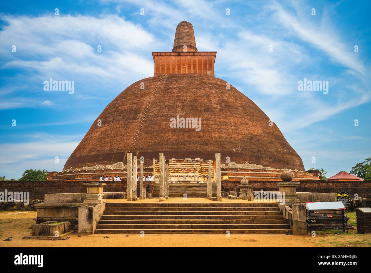 Jethawanaramaya hi-res stock photography and images - Alamy