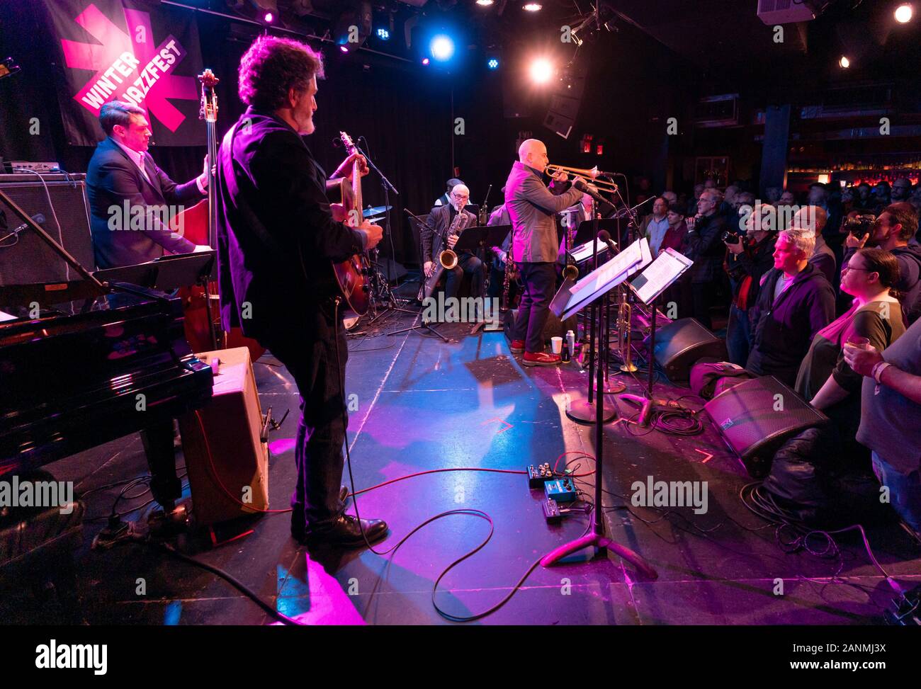 Matt bernstein hi-res stock photography and images - Alamy