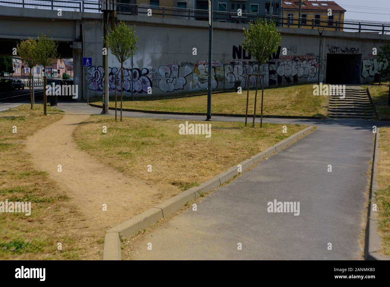 Desire path hi-res stock photography and images - Alamy