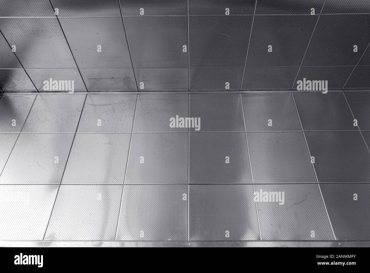Perforated metal panels hi-res stock photography and images - Alamy