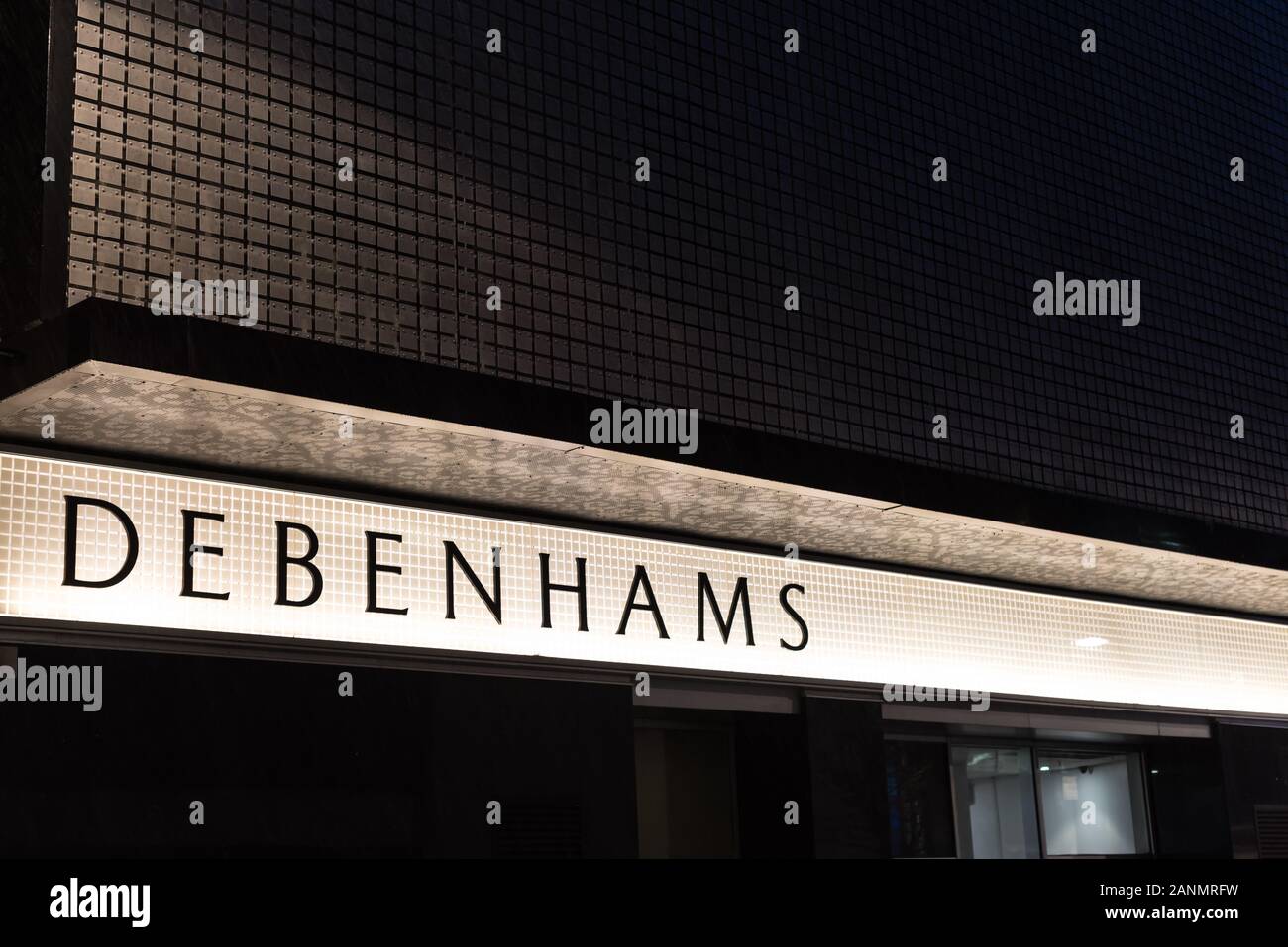 Debenhams department store london hi-res stock photography and images ...