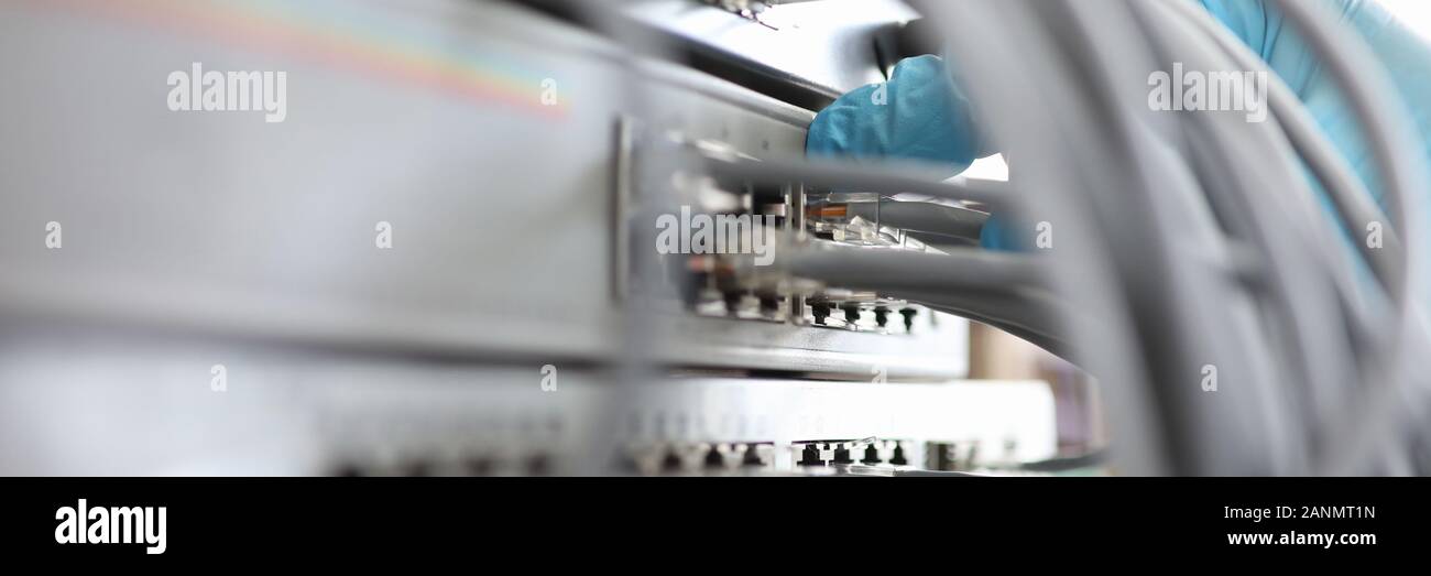 Wi-fi connection master Stock Photo - Alamy