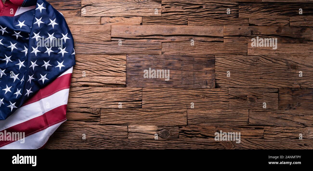 Overhead flag hi-res stock photography and images - Alamy