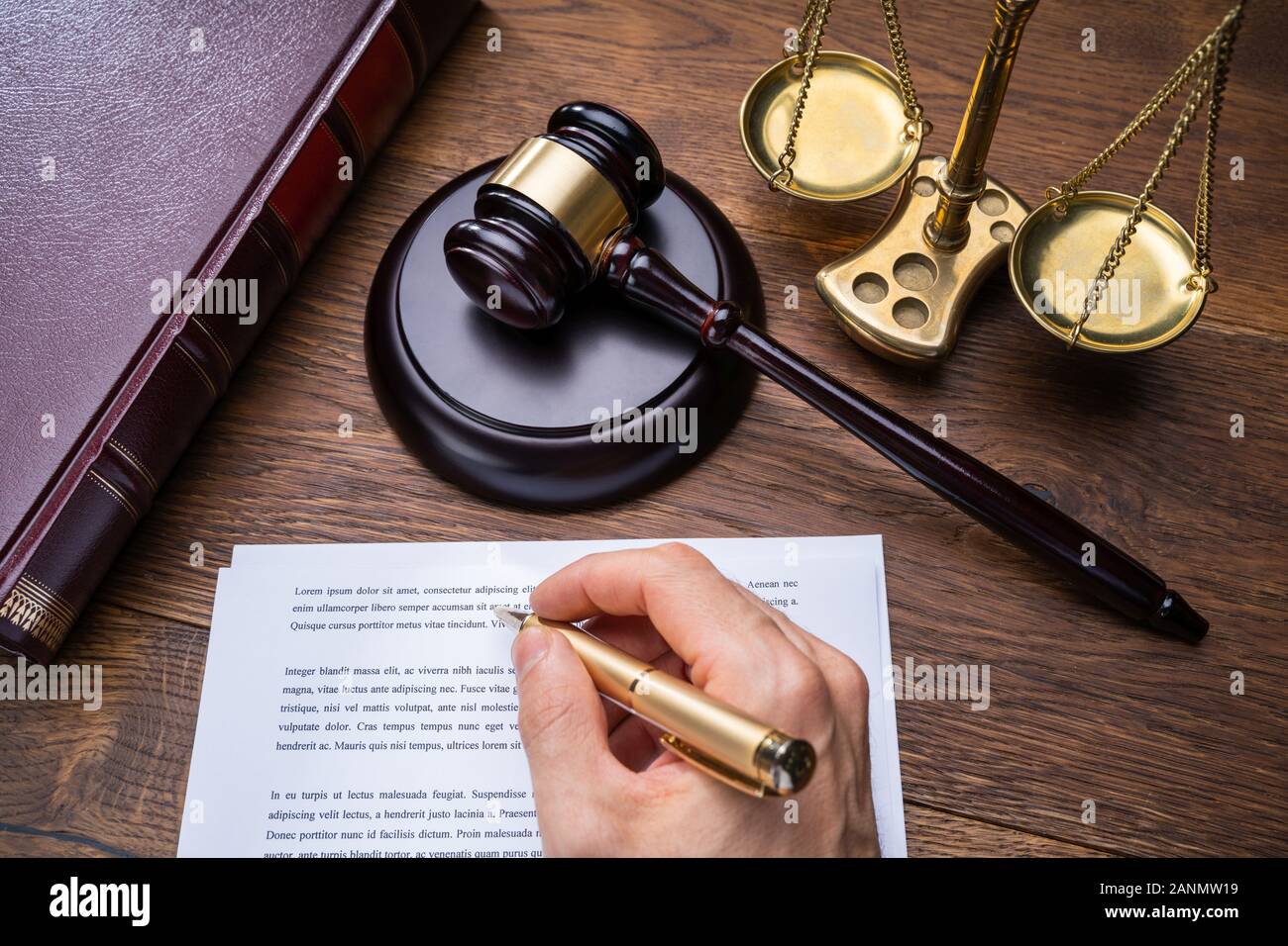 Legal documents hi-res stock photography and images - Alamy