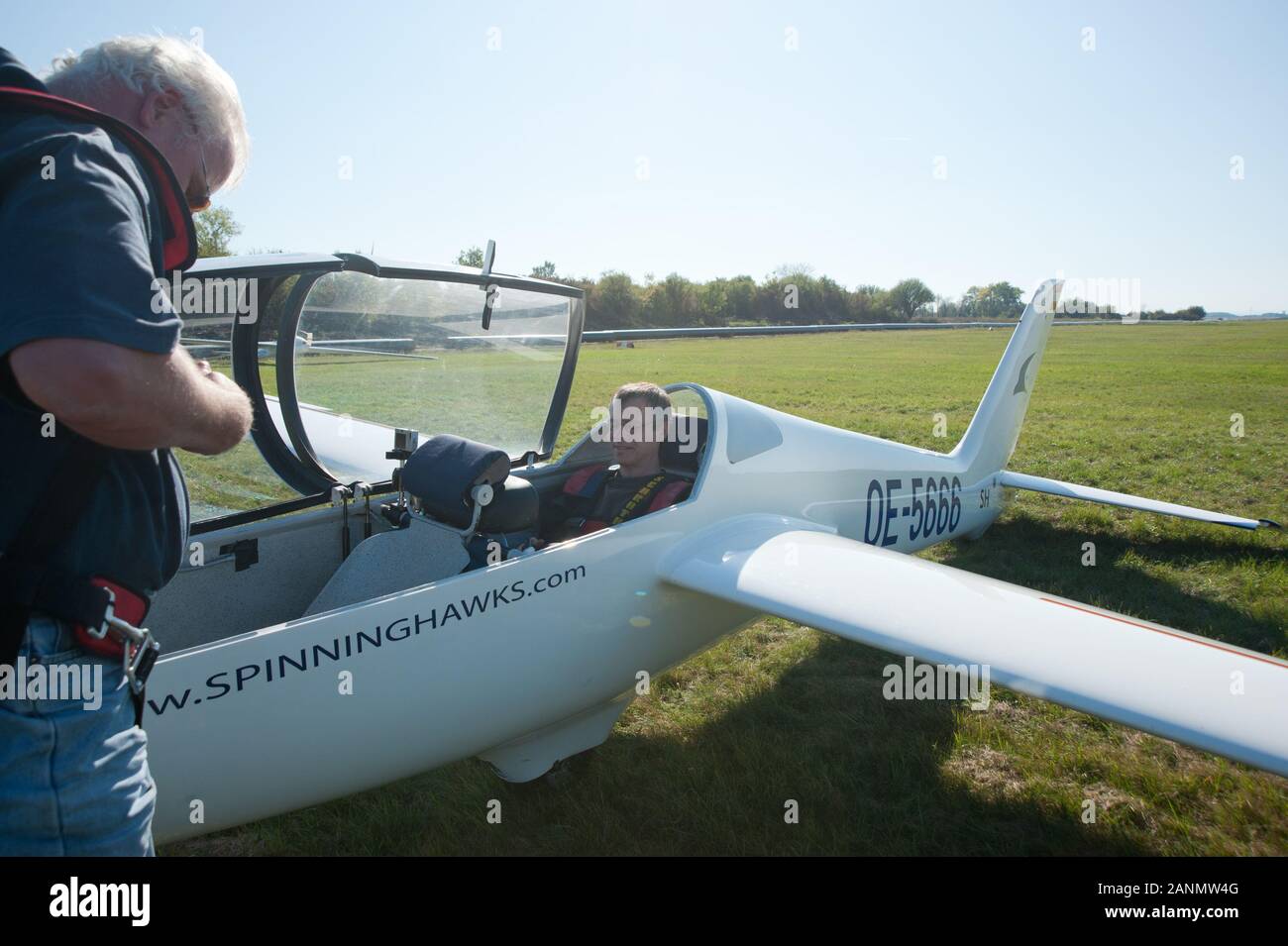 Segelflugzeug hi-res stock photography and images - Alamy