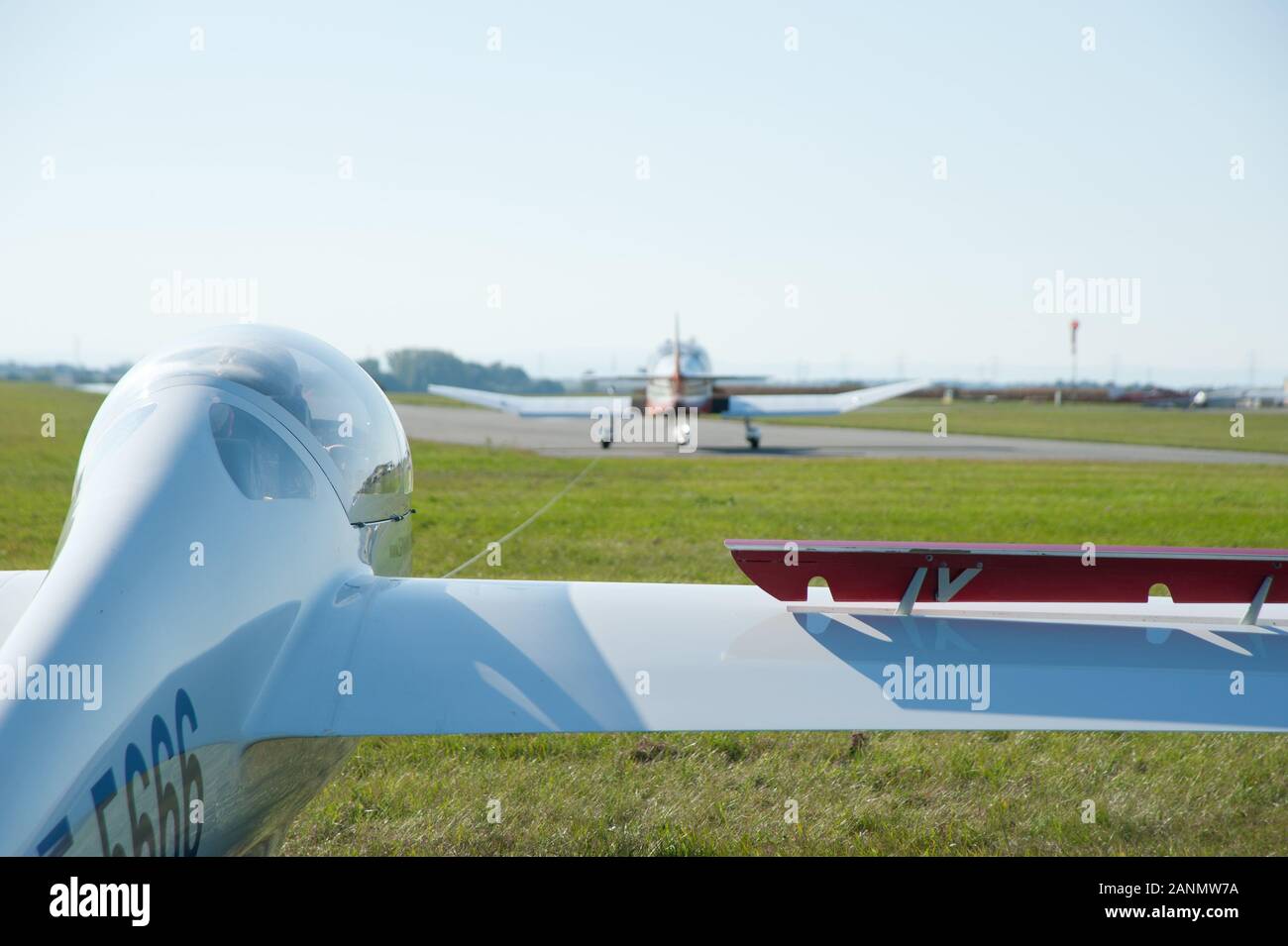 Flugsport, Segelfliegen - Gliding, Glider Stock Photo - Alamy