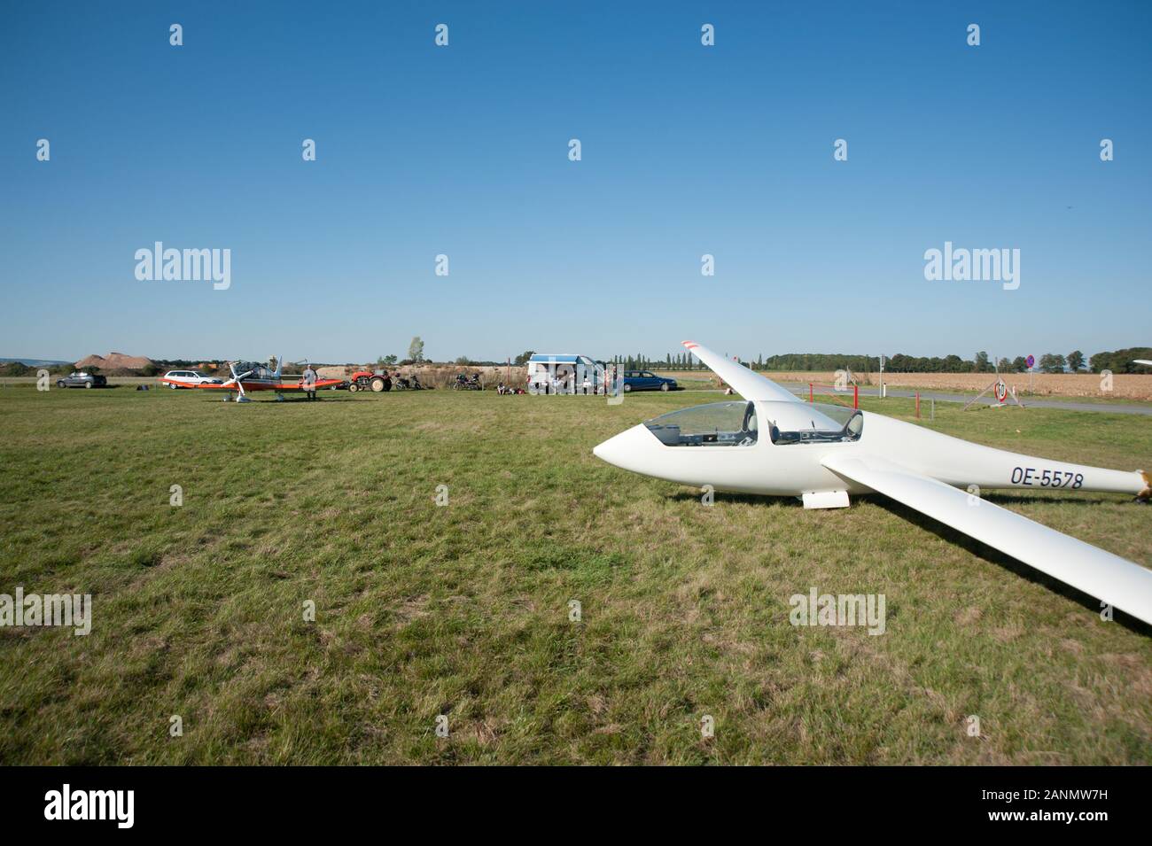 Flugsport, Segelfliegen - Gliding, Glider Stock Photo - Alamy