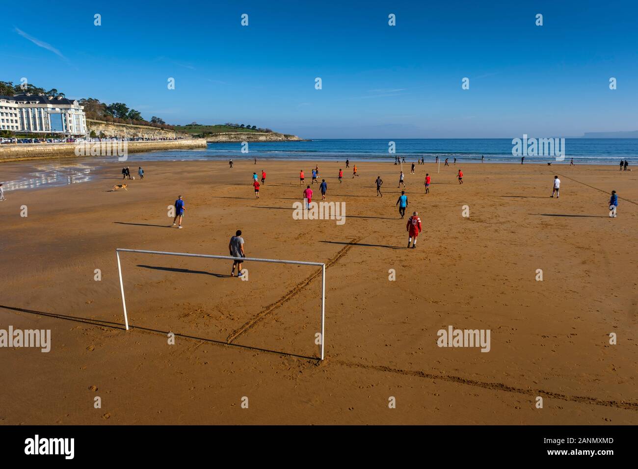 Football match on the beach hi-res stock photography and images - Alamy