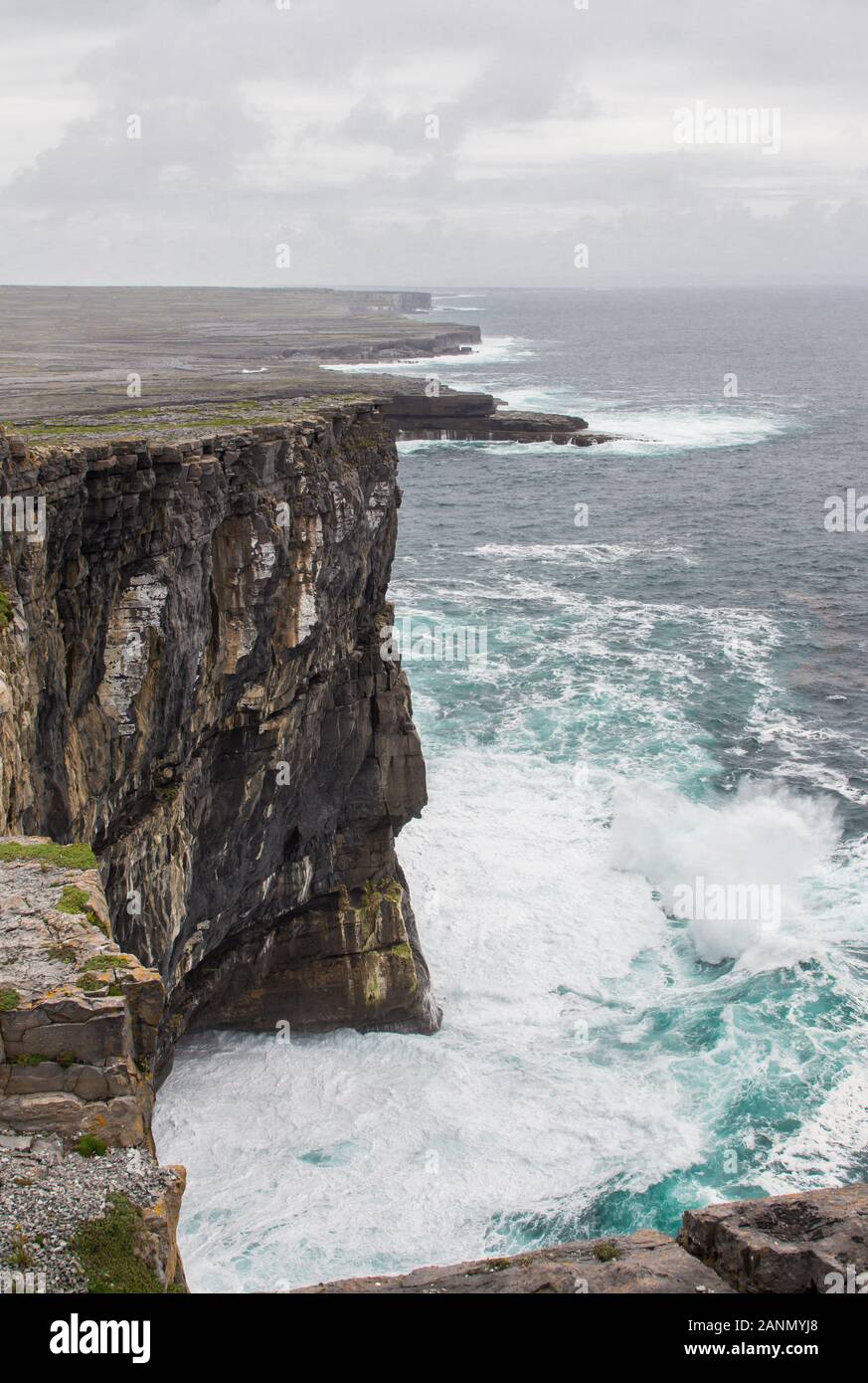 Aran island architecture hi-res stock photography and images - Alamy