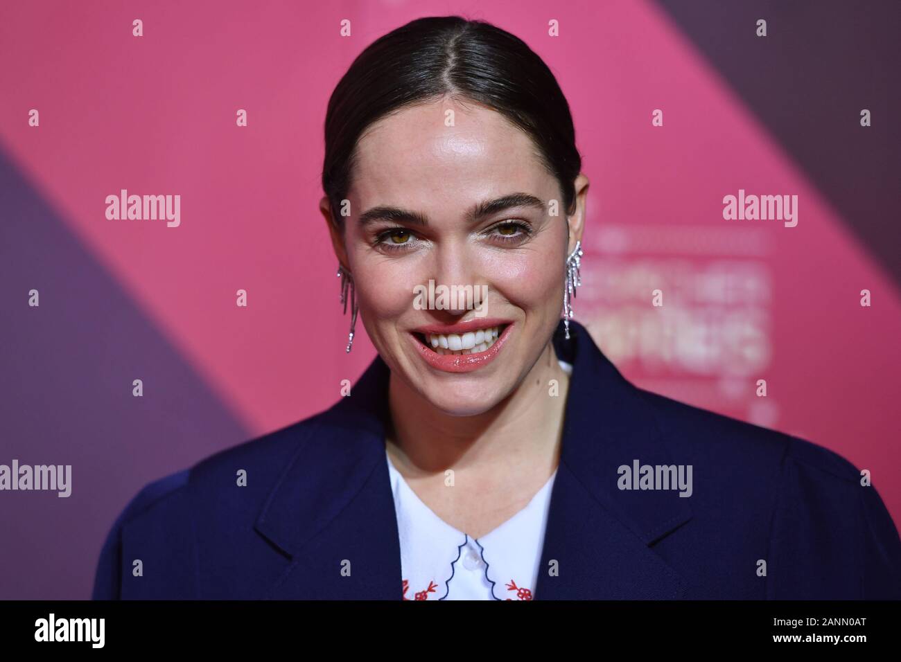 Verena ALTENBERGER (actress), single image, cut single motif, portrait ...