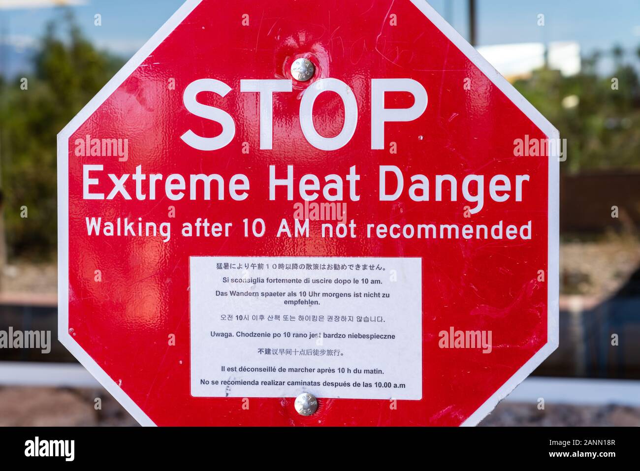 Extreme heat sign hi-res stock photography and images - Alamy