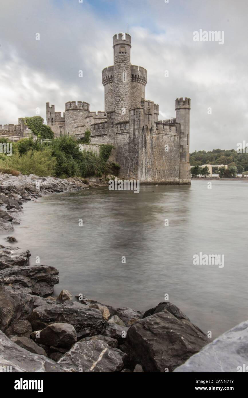 Blackness castle linlithgow hi-res stock photography and images - Alamy