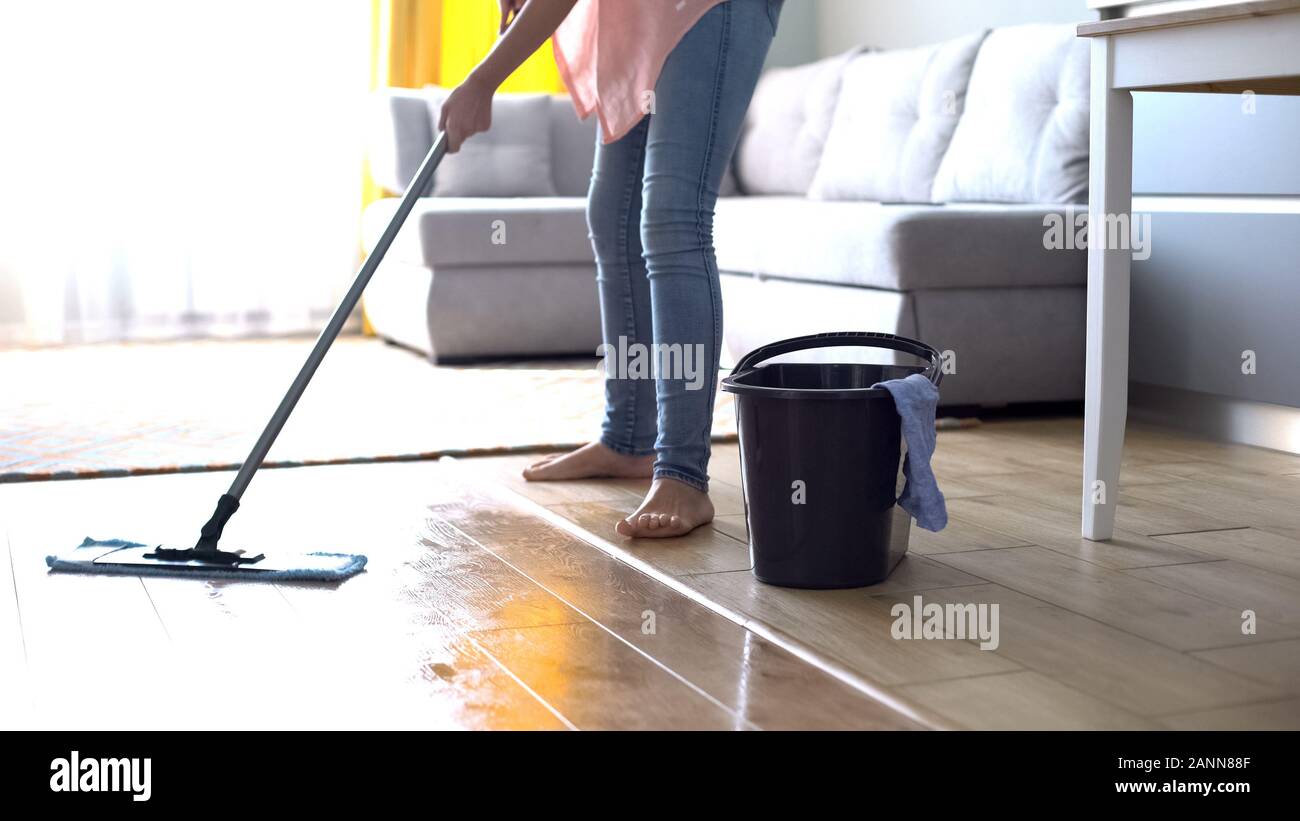Mopping floor hi-res stock photography and images - Alamy