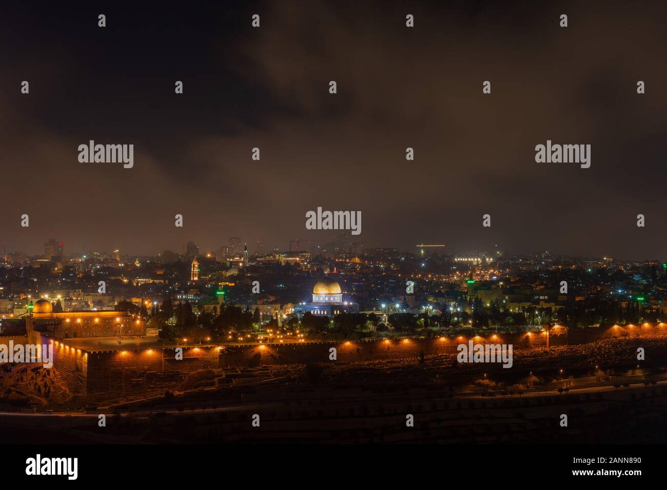 Jerusalem old town skyline illuminated at night Stock Photo - Alamy