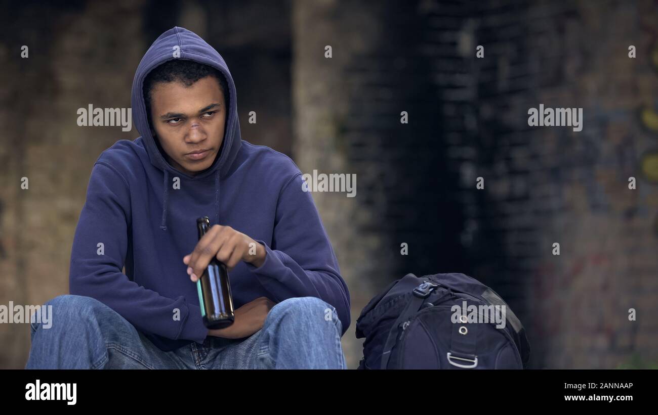 Difficult teenager hi-res stock photography and images - Alamy