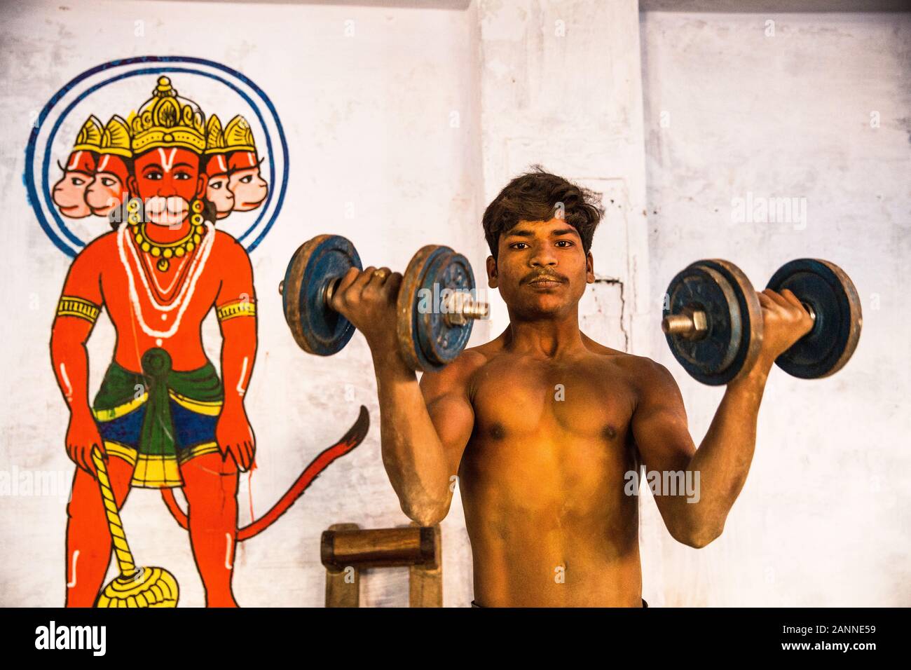 Kushti wrestler exercising. Varanasi, India Stock Photo - Alamy