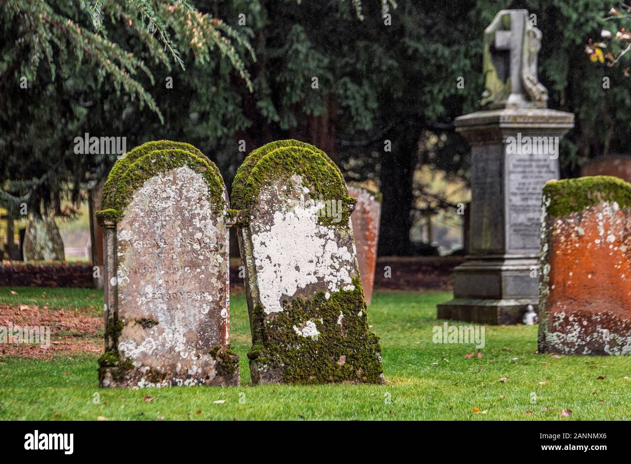 Shakespeare grave and cemetry at Stratford-upon-avon, UK Stock Photo ...