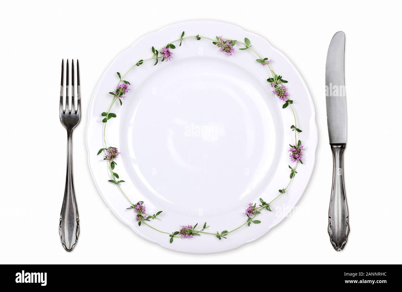 Empty plate cutlery dinner Cut Out Stock Images & Pictures - Alamy