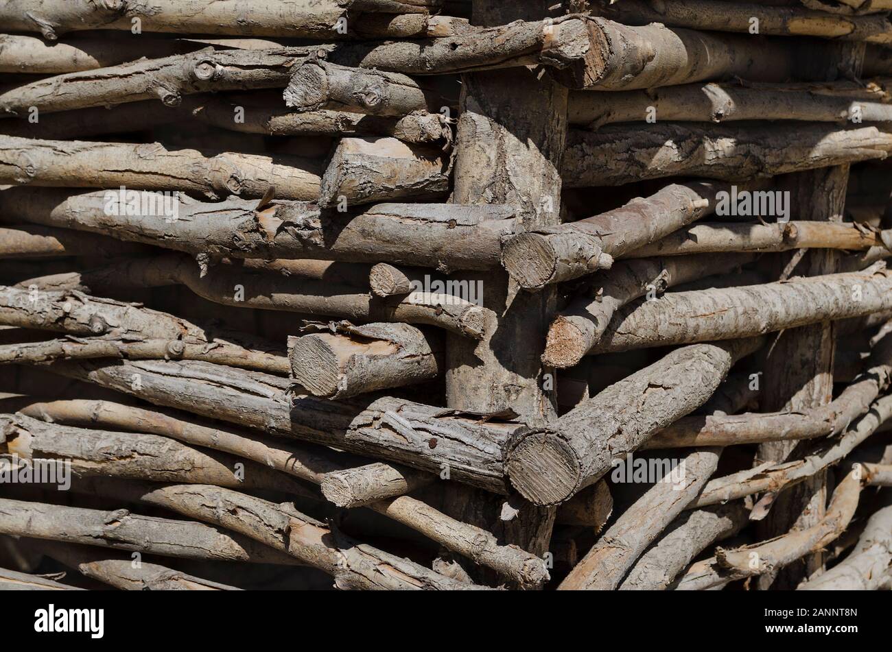 Wooden logs wall stock photo Stock Photo - Alamy
