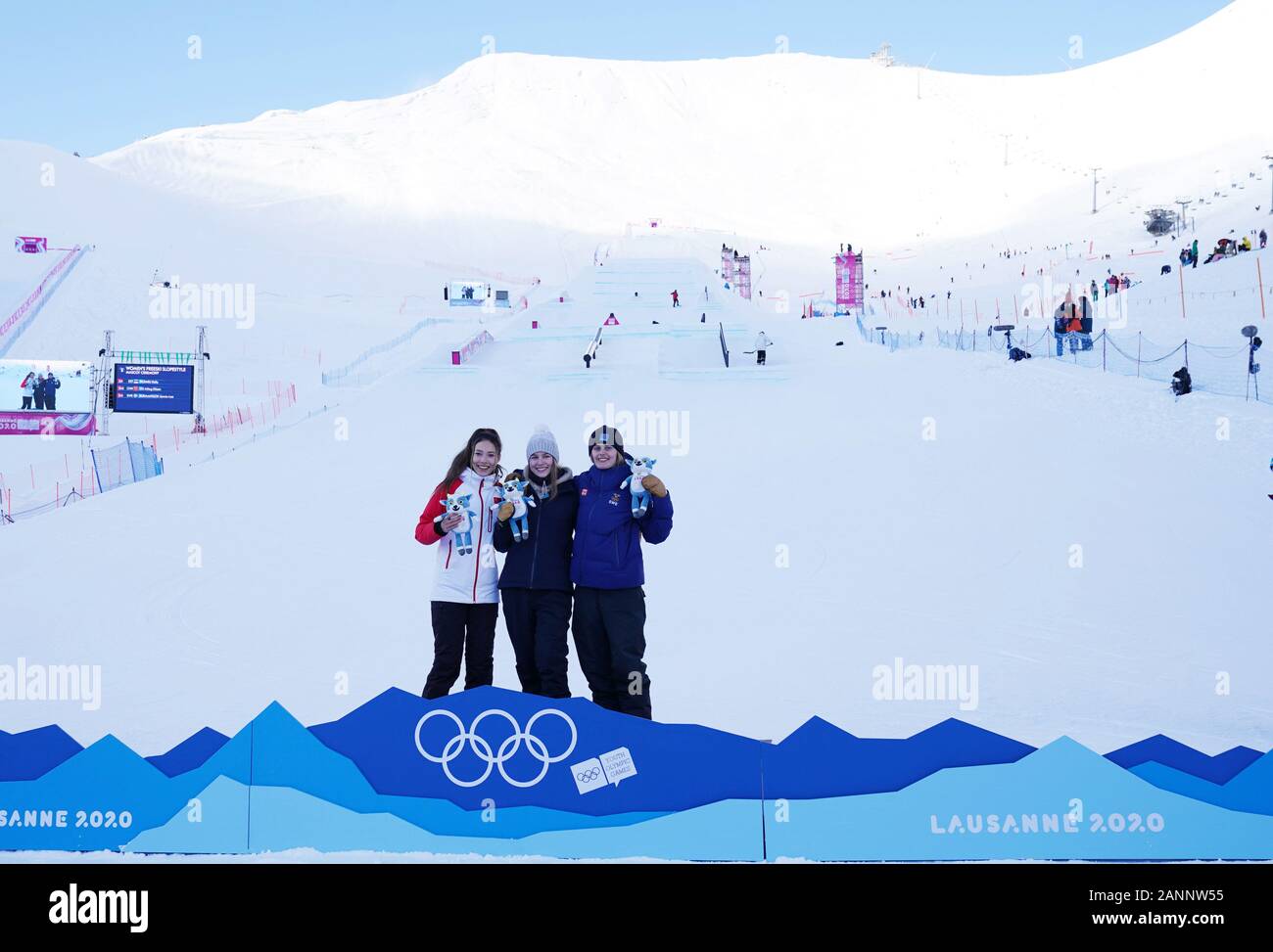Leysin, Switzerland. 18th Jan, 2020. Gold medalist Kelly Sildaru (C) of ...