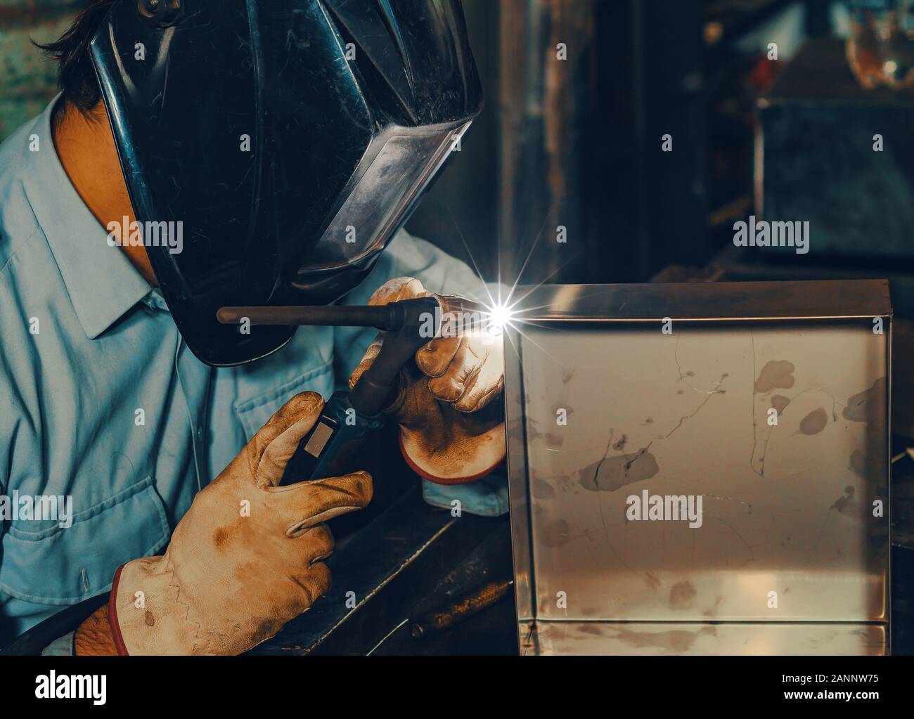 Heat welds hi-res stock photography and images - Alamy