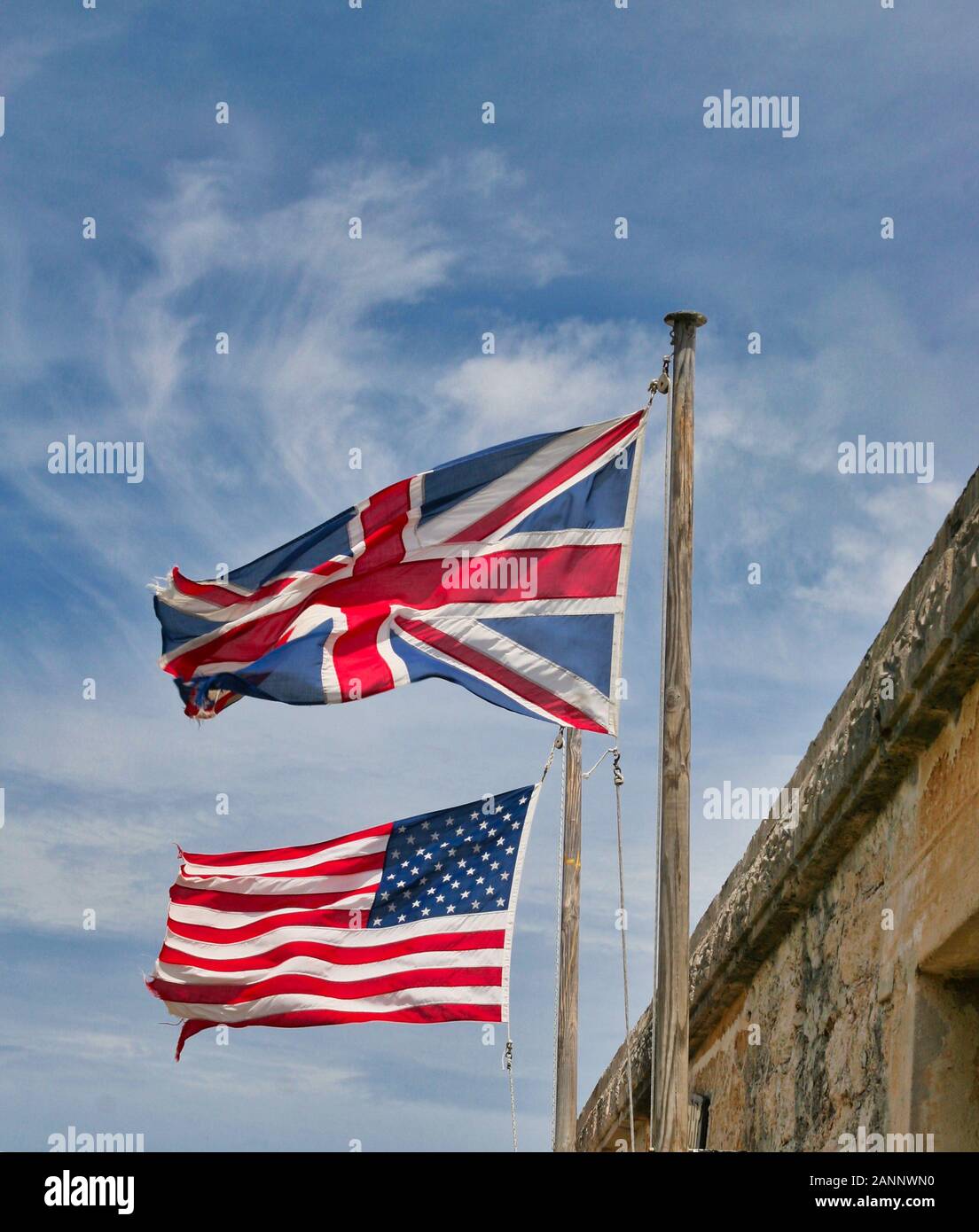 Flying bermuda flag hi-res stock photography and images - Alamy