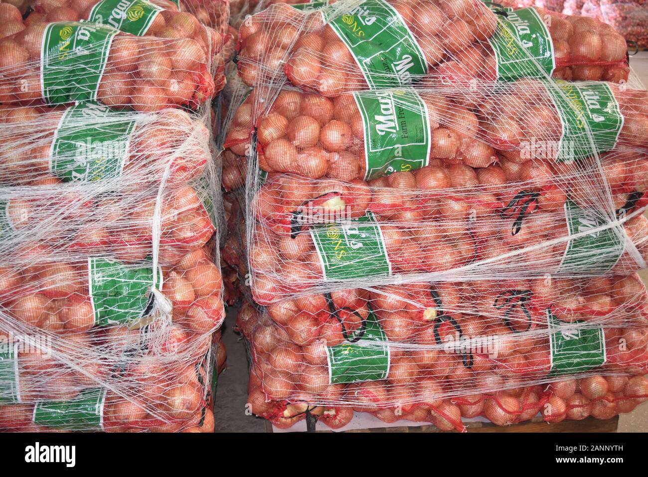 El Mirage, AZ. U.S.A. May 4, 2018. G-Farms onion warehouse and shipping ...
