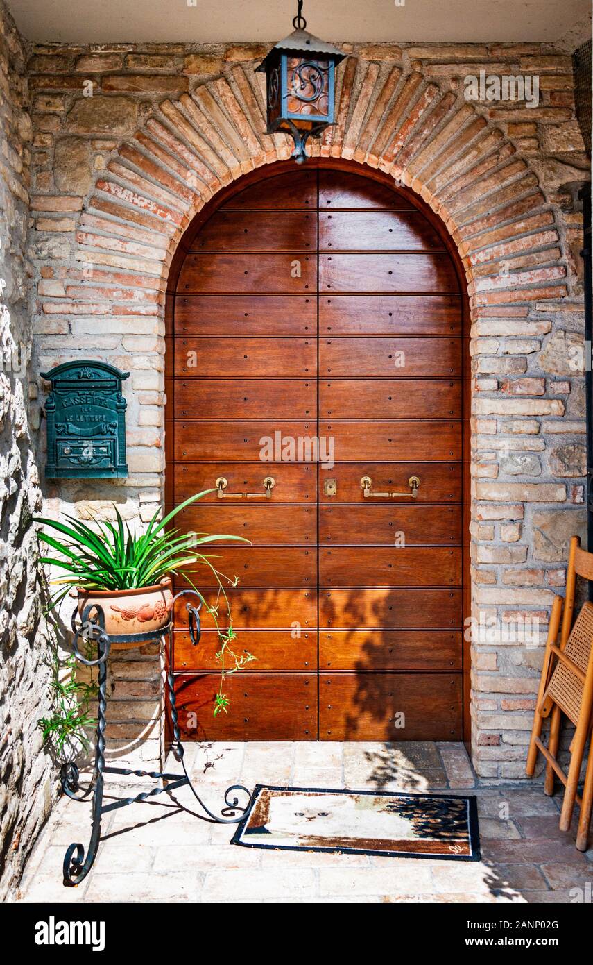 Close-up Image Of Wooden Ancient Italian Door Stock Photo - Alamy