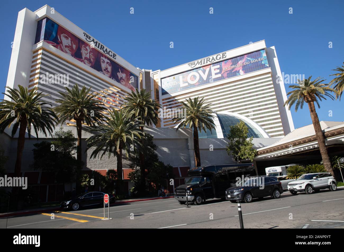 Mirage hotel in Las Vegas, Nevada, USA Stock Photo - Alamy