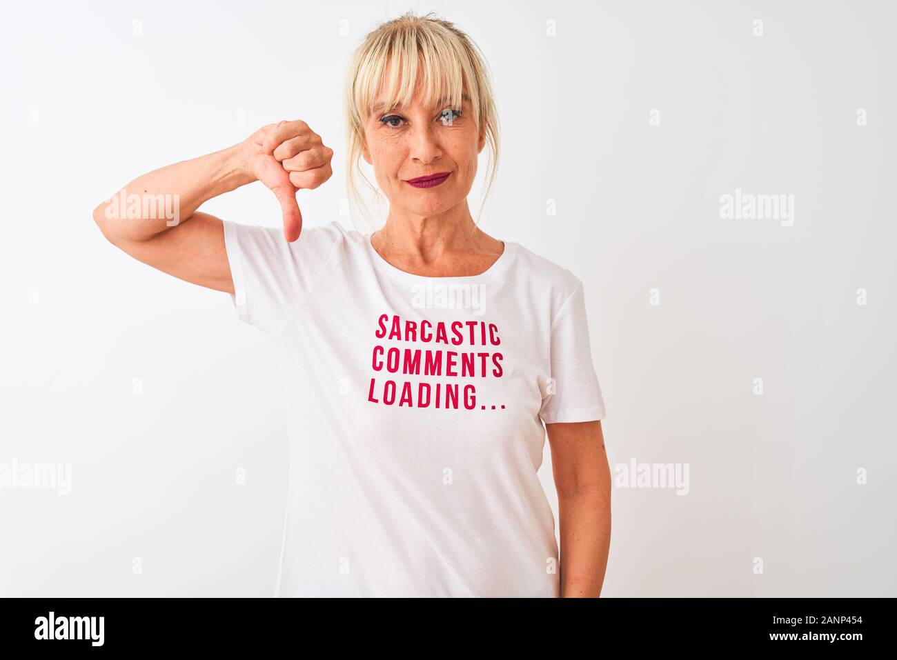 Middle age woman wearing fanny t-shirt with irony comments over ...