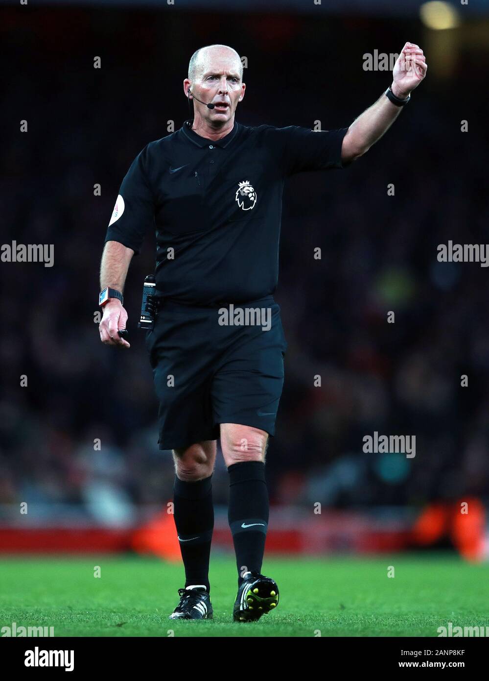 Referee Mike Dean during the Premier League match at the Emirates ...