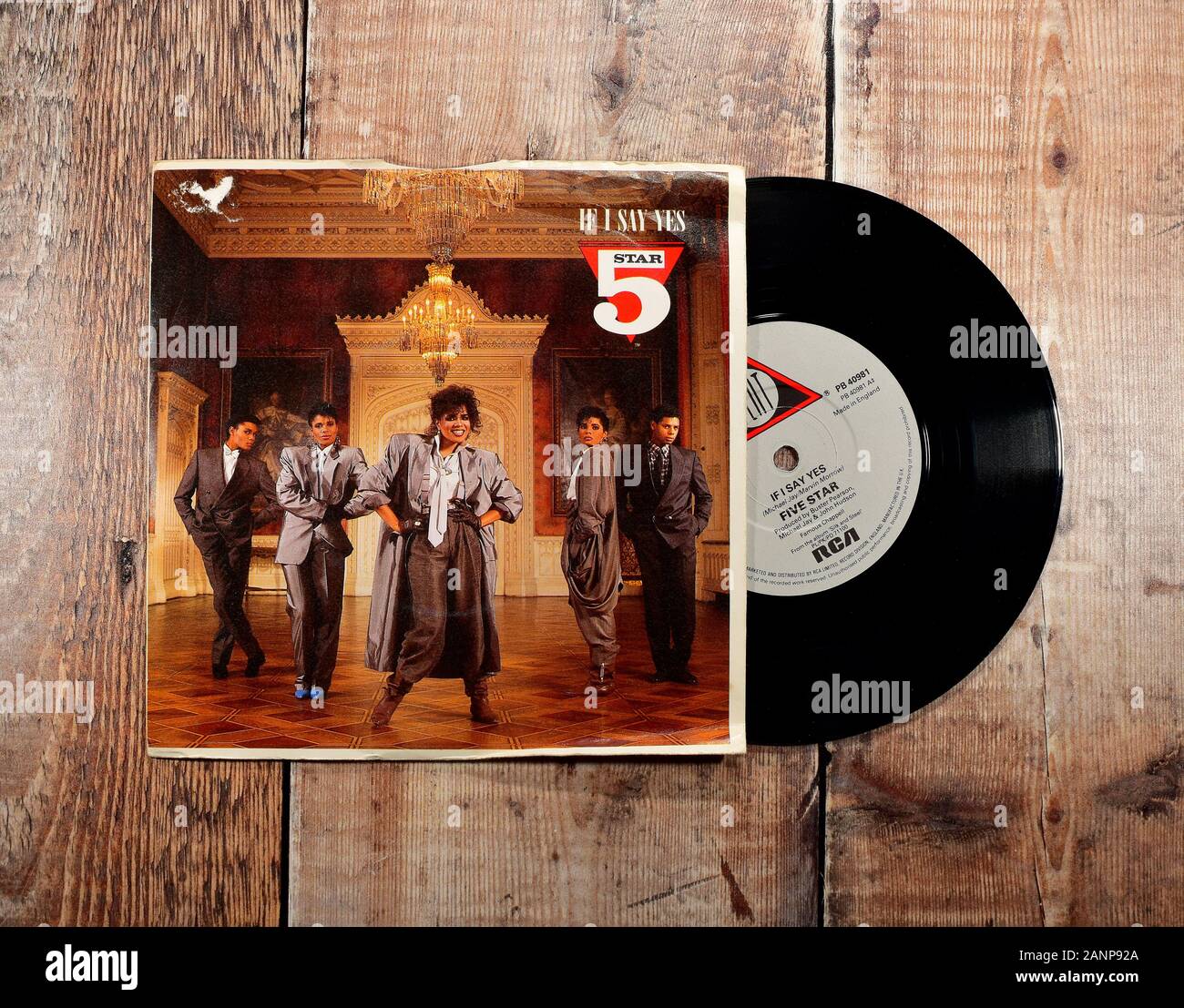 Black vinyl star hi-res stock photography and images - Alamy